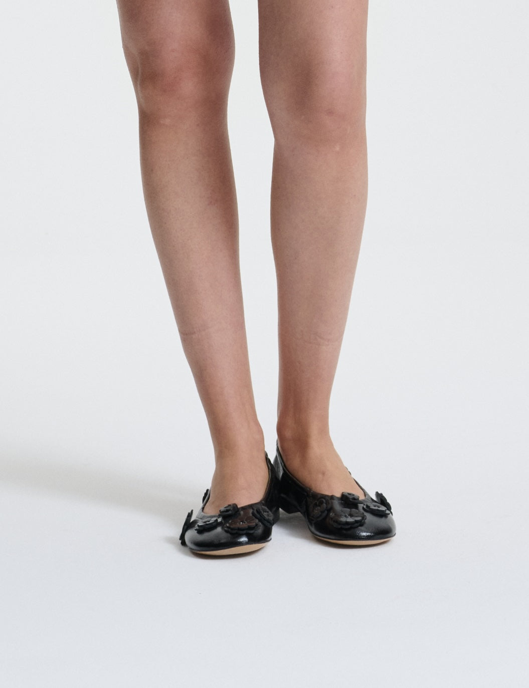 BRIELLE | FLAT PATENT LEATHER BLACK